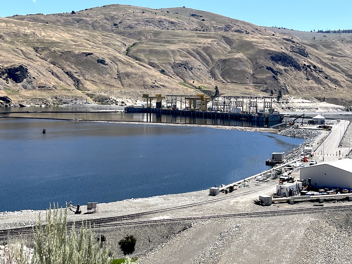 Wells Dam – Jay's & Pat's Adventures